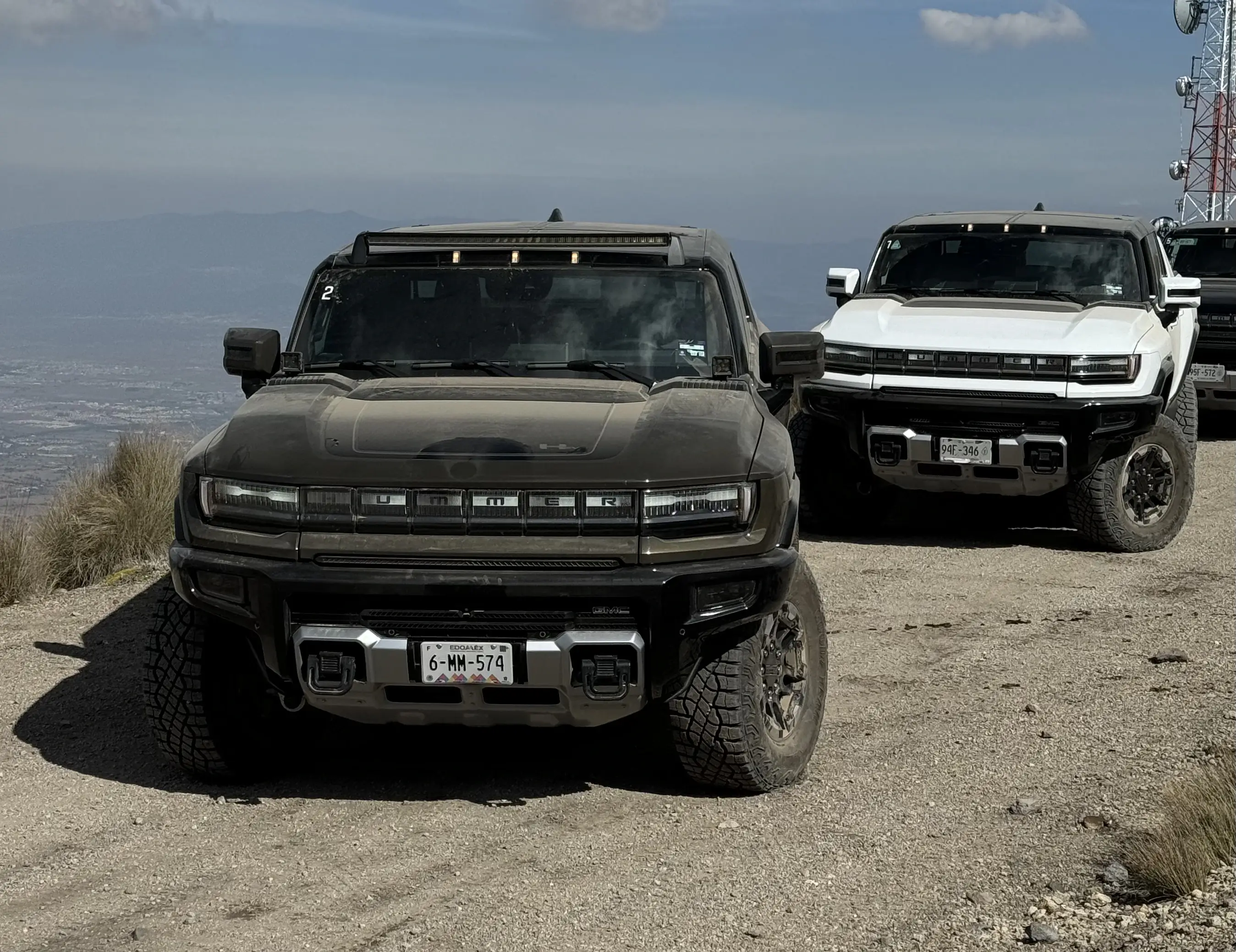 La imponente GMC Hummer EV llega a México con este precio - Autospecs